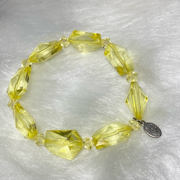 Tarina Tarantino | Jewelry | Tarina Tarantino 3 Lucite Stretch ...